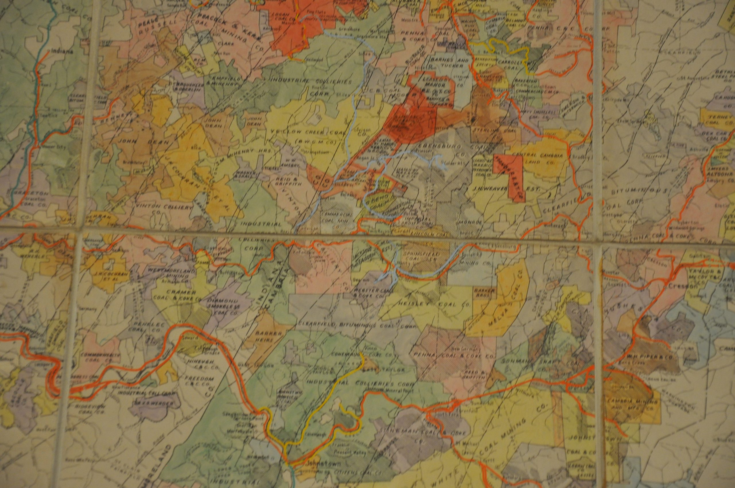 [Group of four large maps showing areas in the Pittsburgh Coal Seam ...