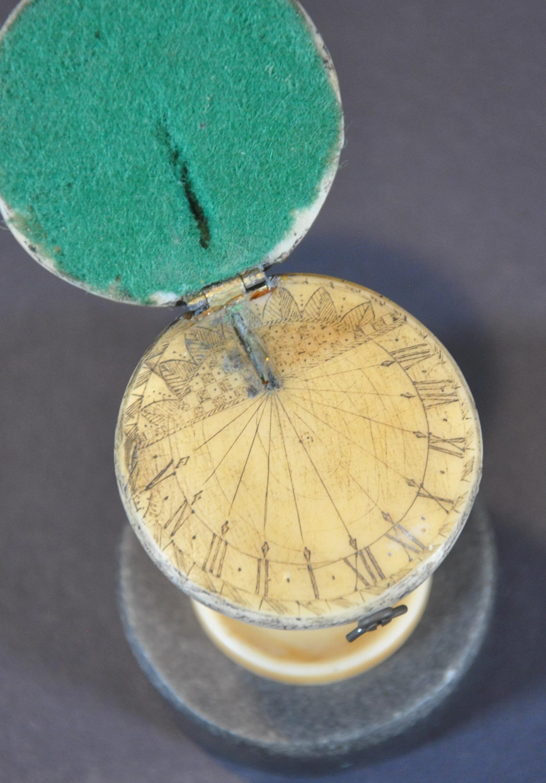 [Globe and Sundial] - Curtis Wright Maps